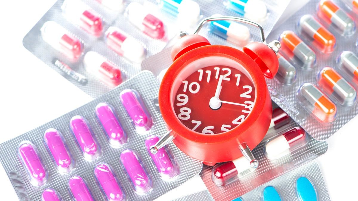 Os horários de ingestão dos medicamentos influenciam na adesão?